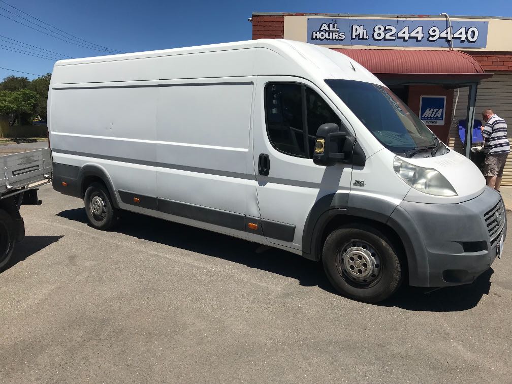 Used Vans For Sale, Used Vans Sales & Light Commercial Vans - Polcar ...